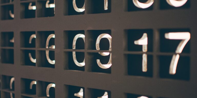 MEID vs IMEI: What Are the Differences? – IMEIAPI.org